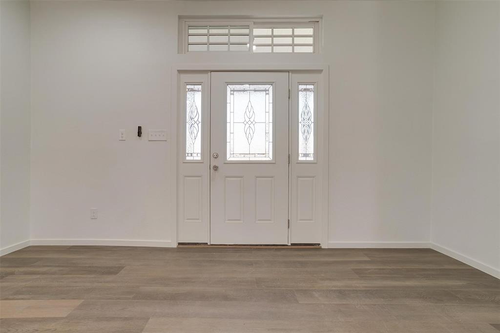 2203 Azle Avenue, Fort Worth, TX 76164 | MLS # 20542971